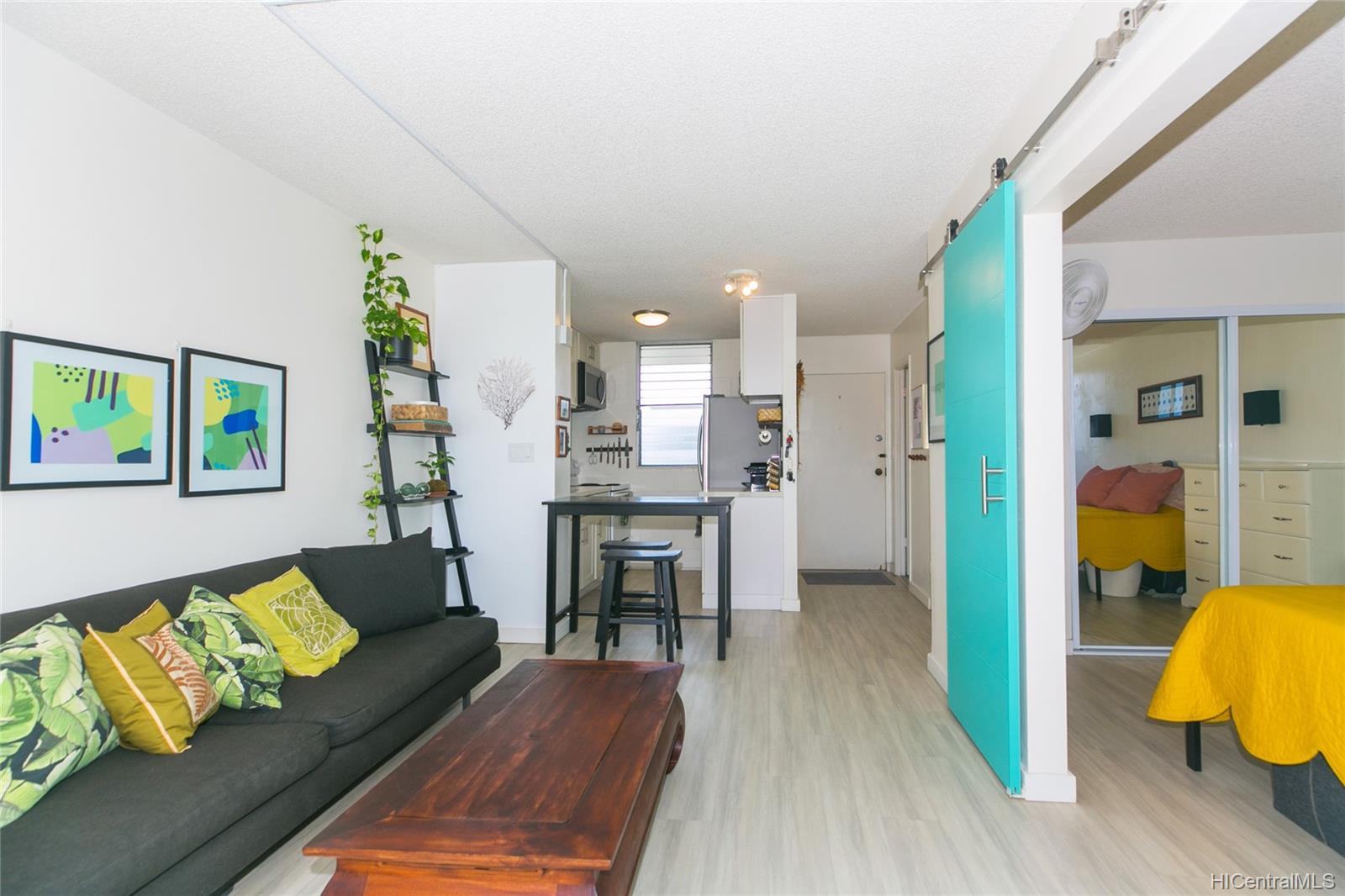 University Villa #604, 1025 Kalo Place, Honolulu | Moiliili