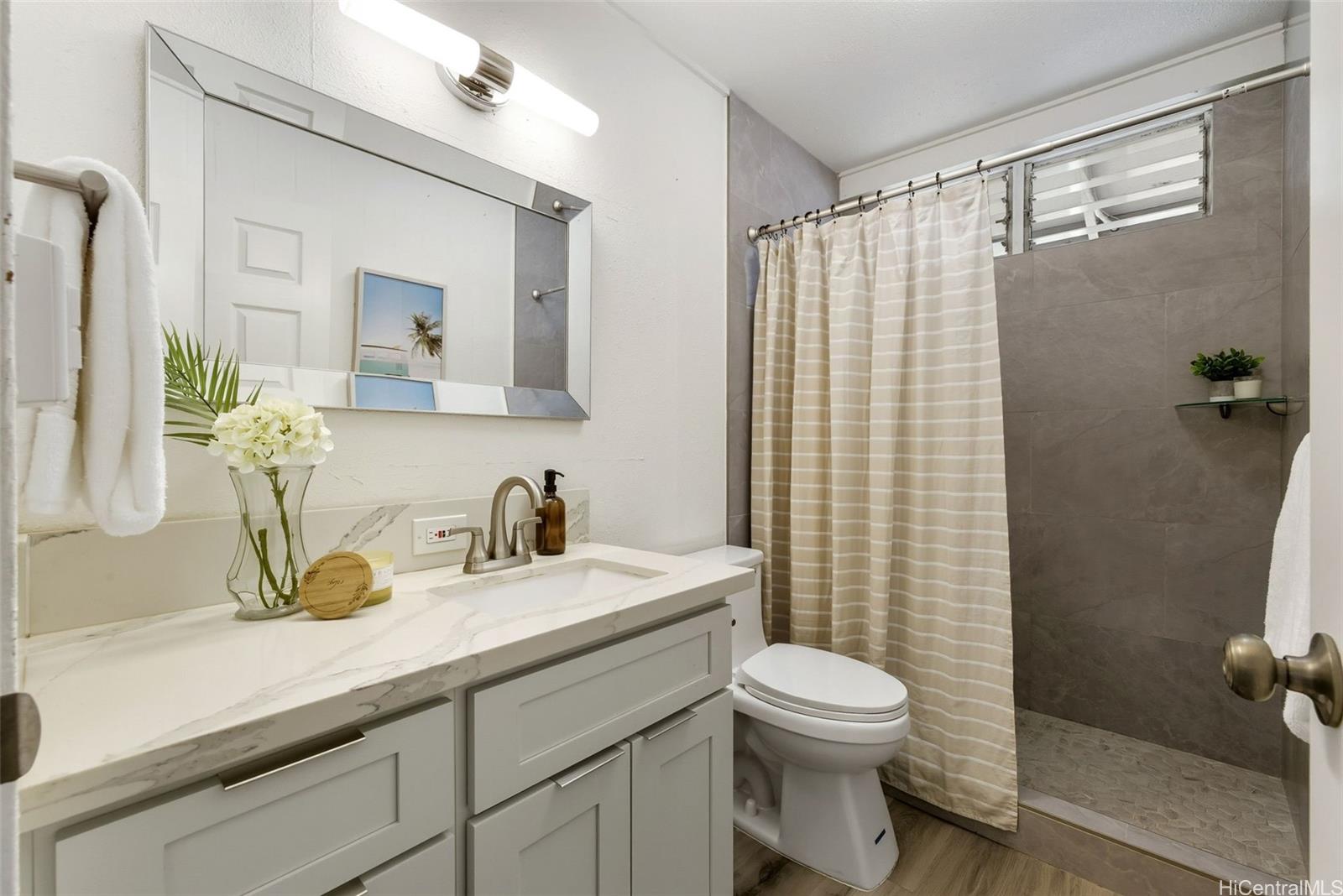 1129 Haloa Drive 2, Honolulu, Hi 96818 | Foster Village