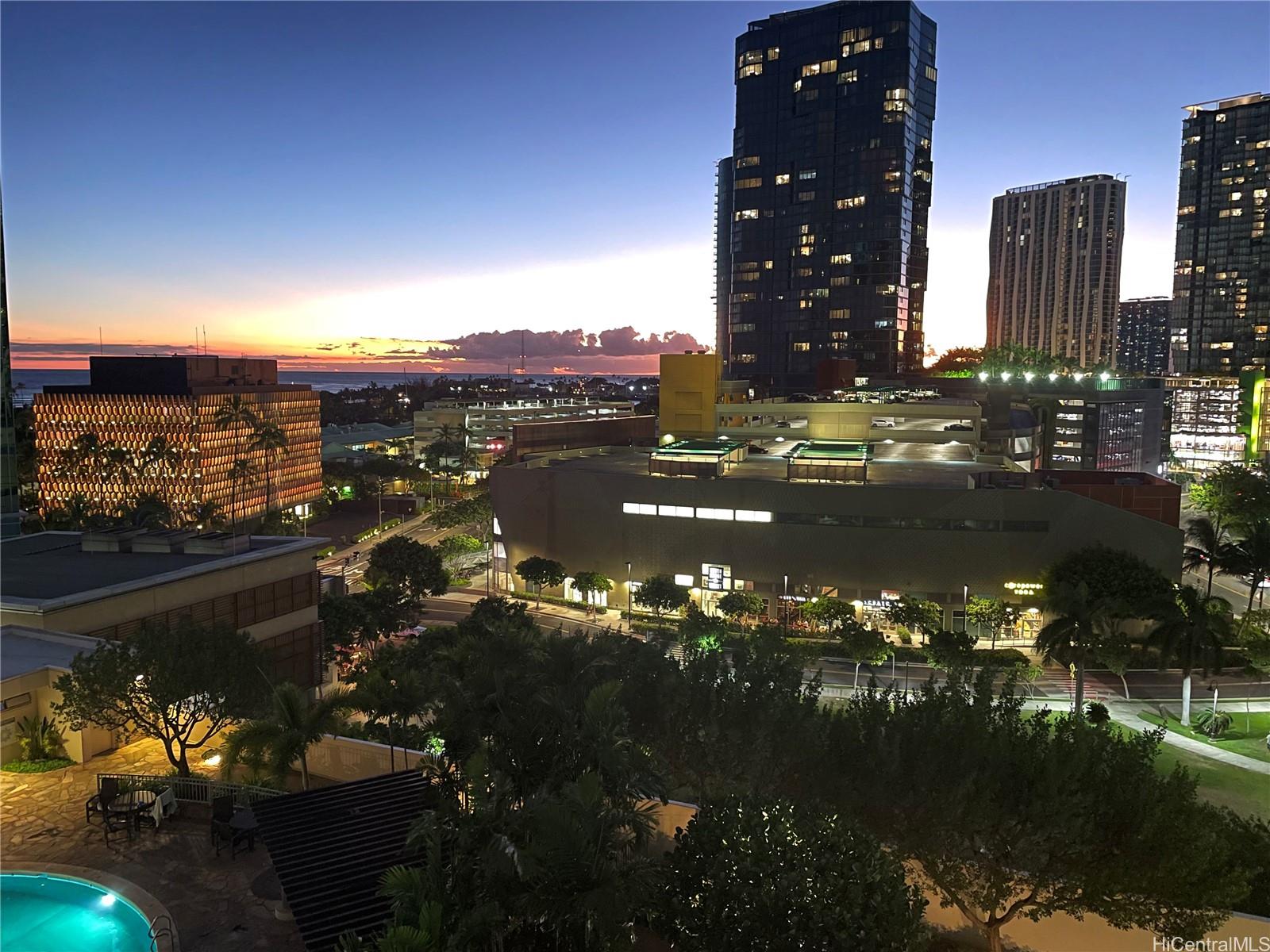 Koolani #1107, 1177 Queen Street, Honolulu | Kakaako