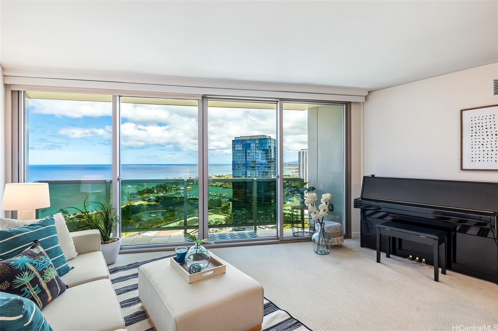 Koolani #3806, 1177 Queen Street, Honolulu | Kakaako