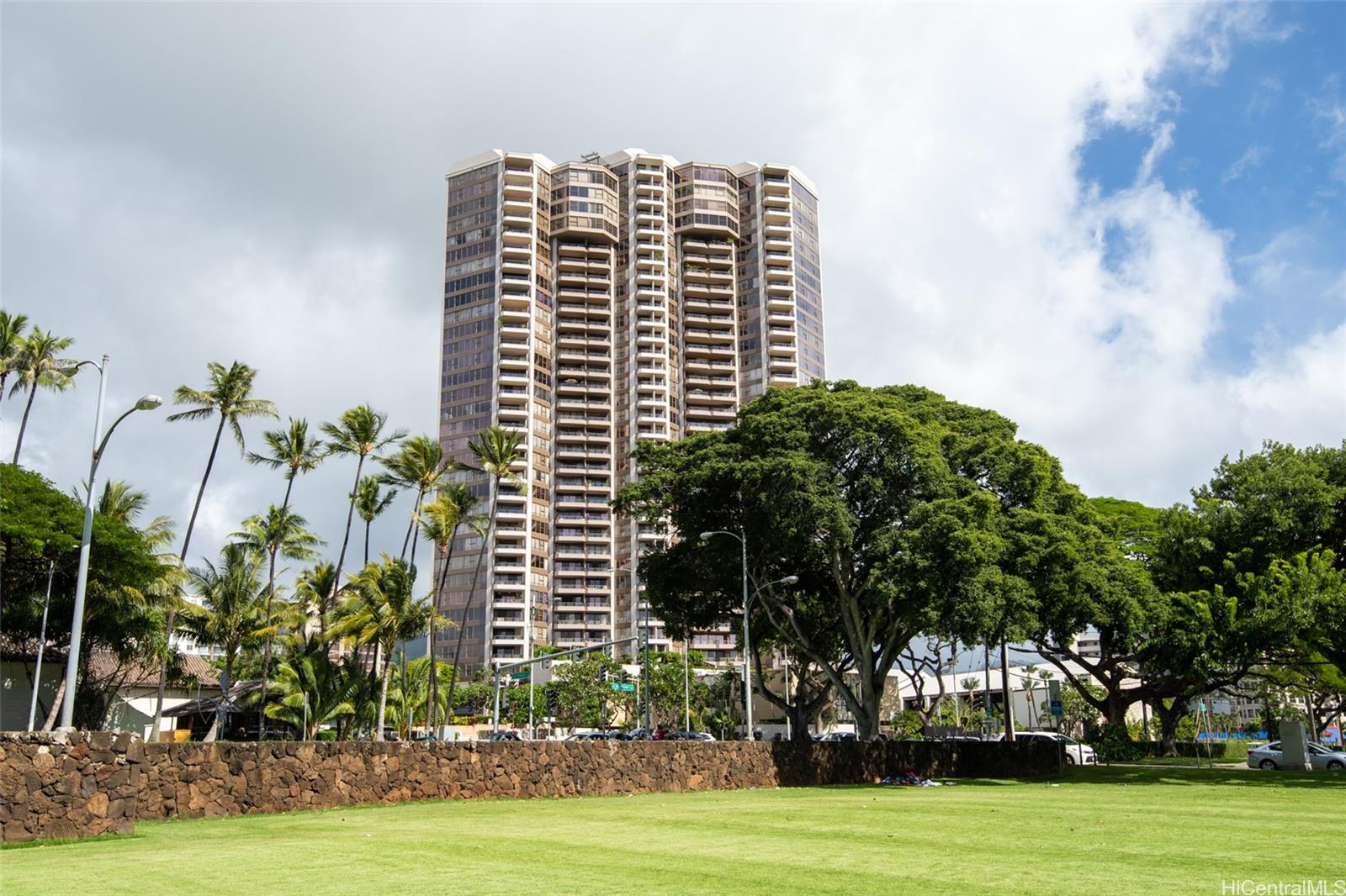 Admiral Thomas Apts #3301, 1221 Victoria Street, Honolulu | Makiki Area
