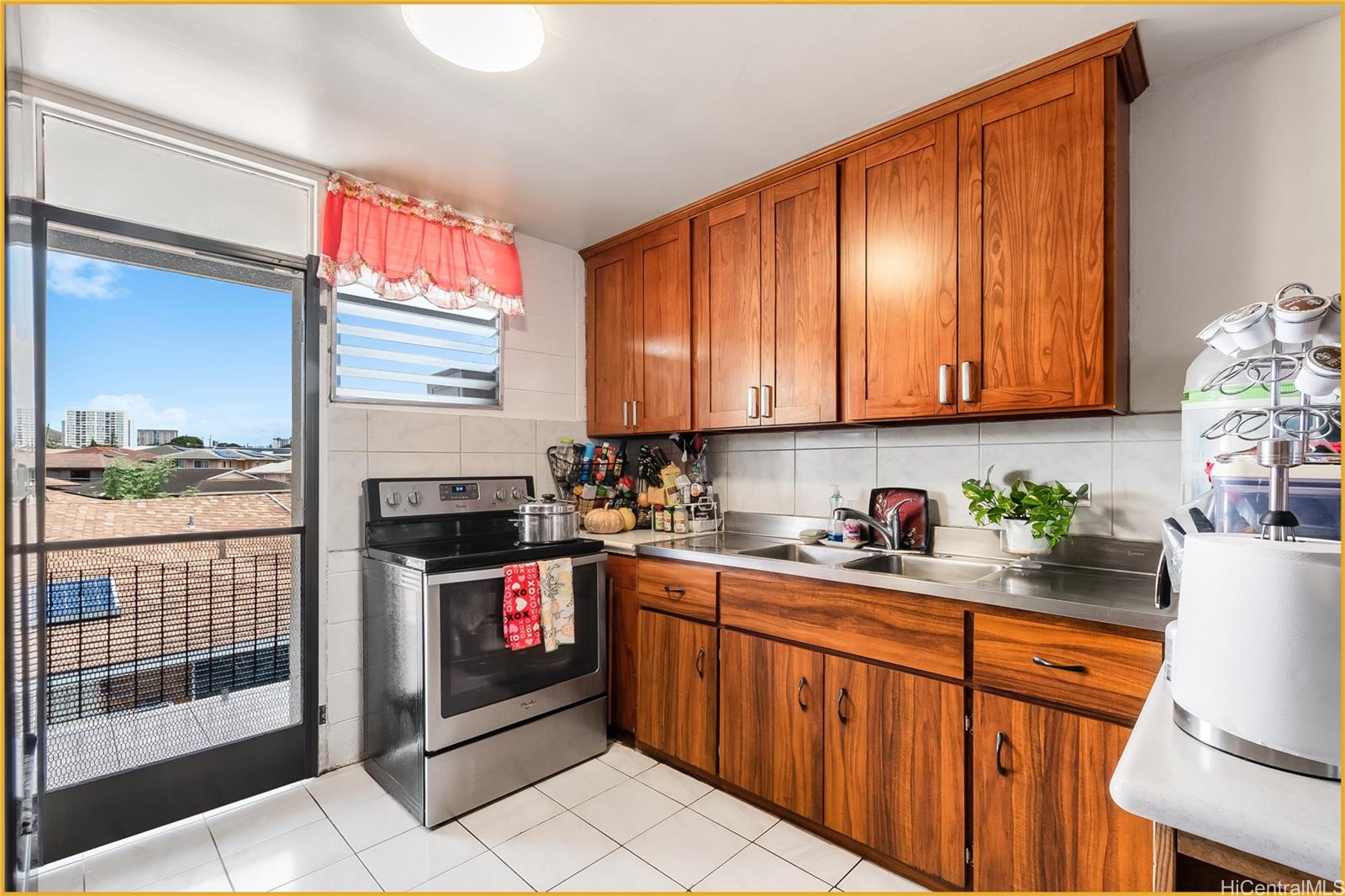 Kokea Gardens #A304, 1229 Kokea Street, Honolulu | Kapalama