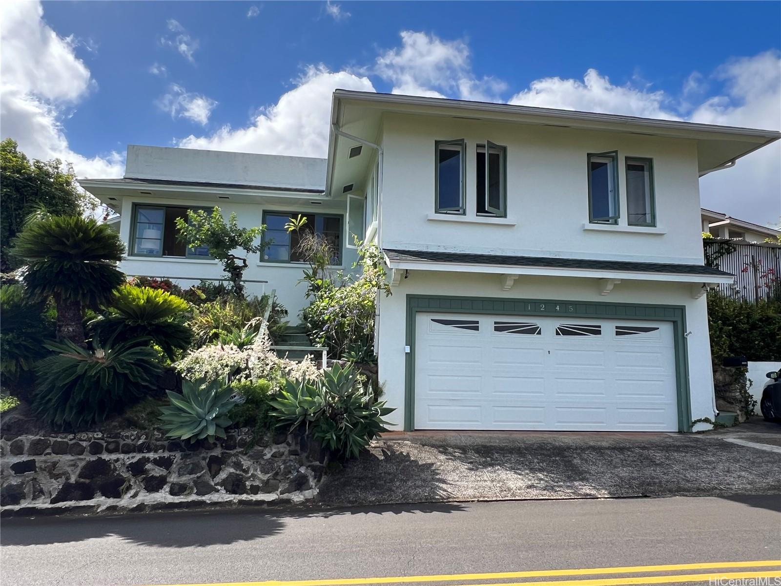 1245 Alewa Drive Honolulu - Hawaii Rental