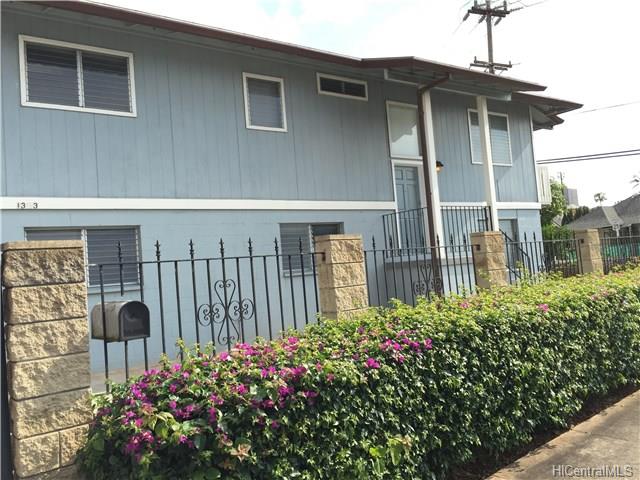 1303 Isenberg St , Honolulu, Hi 96826 | Moiliili