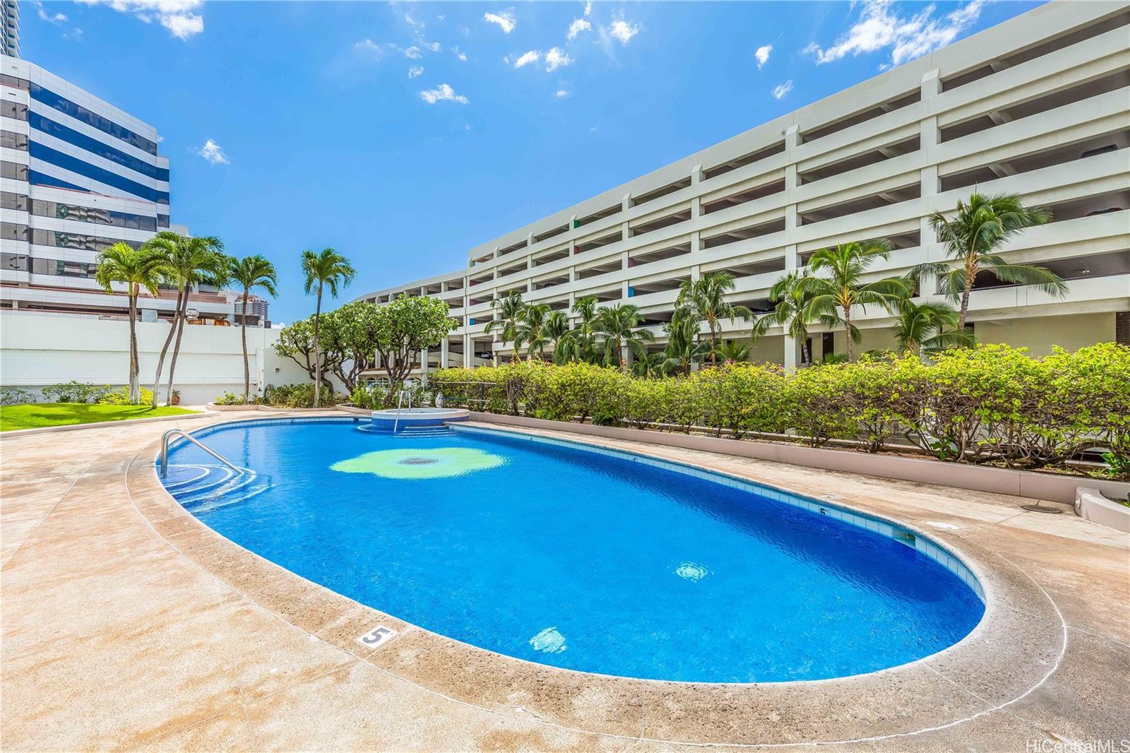Uraku Tower Hawaii #20C, 1341 Kapiolani Blvd, Honolulu | Ala Moana ...