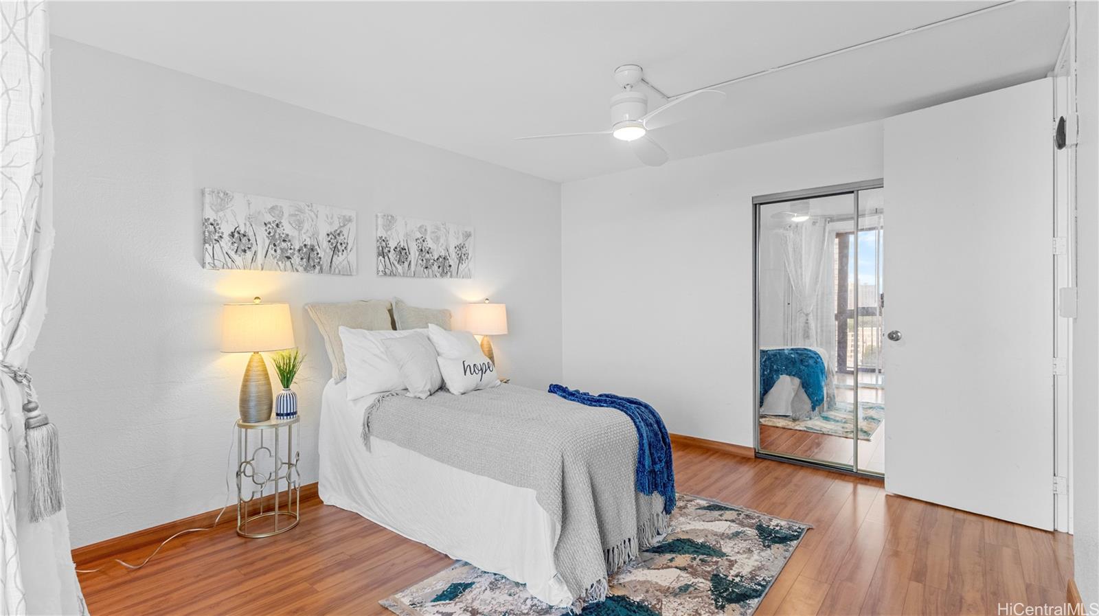 Victoria Towers #1501, 1420 Victoria Street, Honolulu | Punchbowl Area