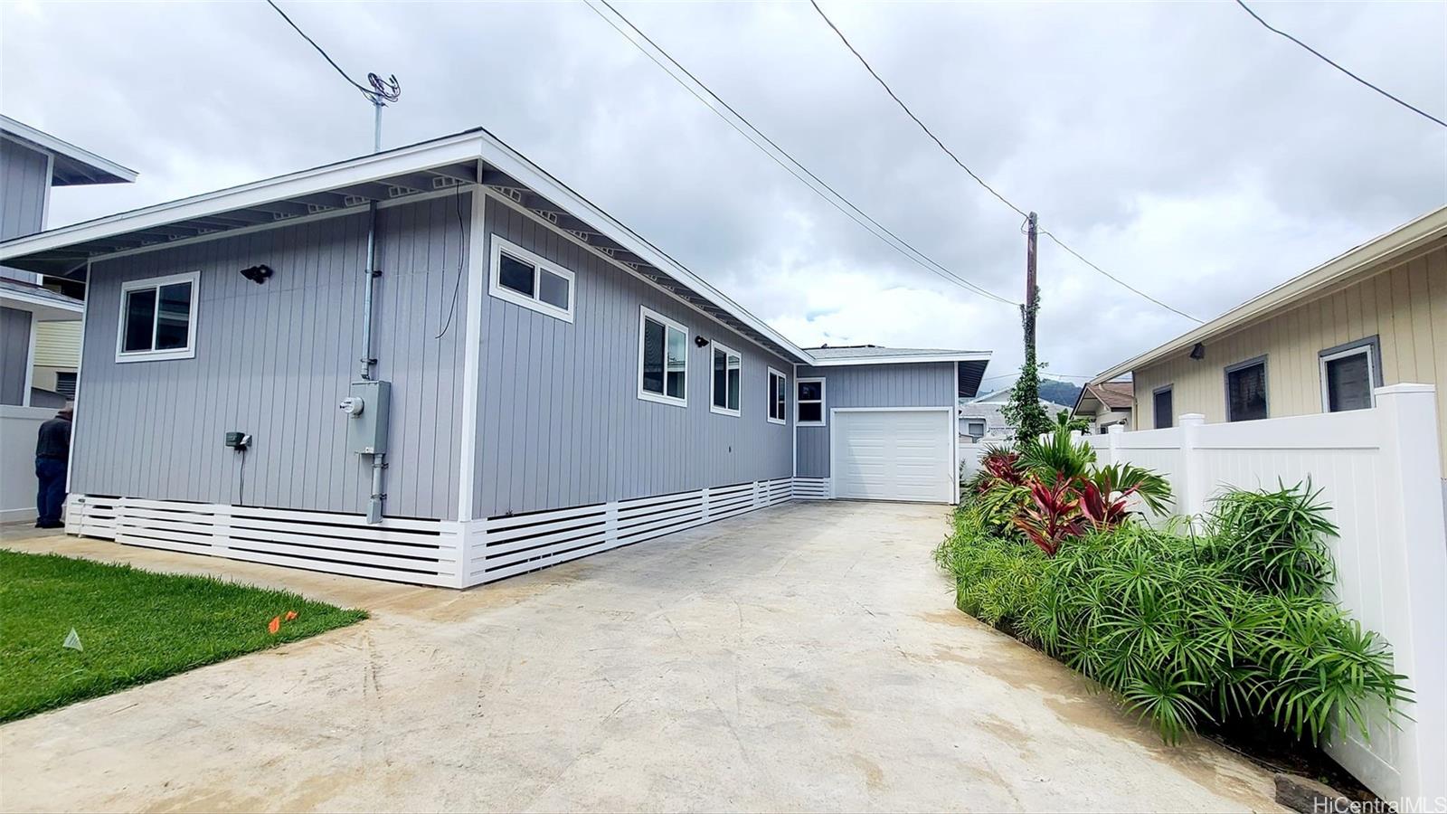 1448 B Kamehameha Iv Rd , Honolulu, Hi 96819 | Kalihi-lower