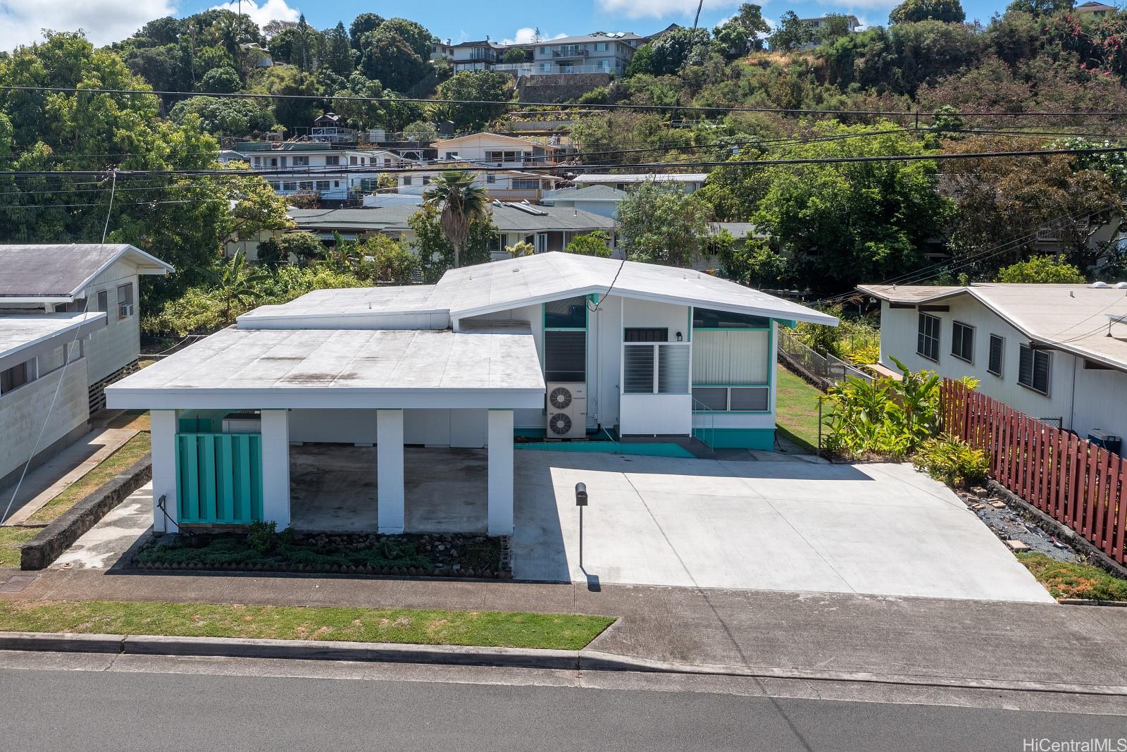 1453 Onipaa Street , Honolulu, Hi 96819 | Moanalua Gardens