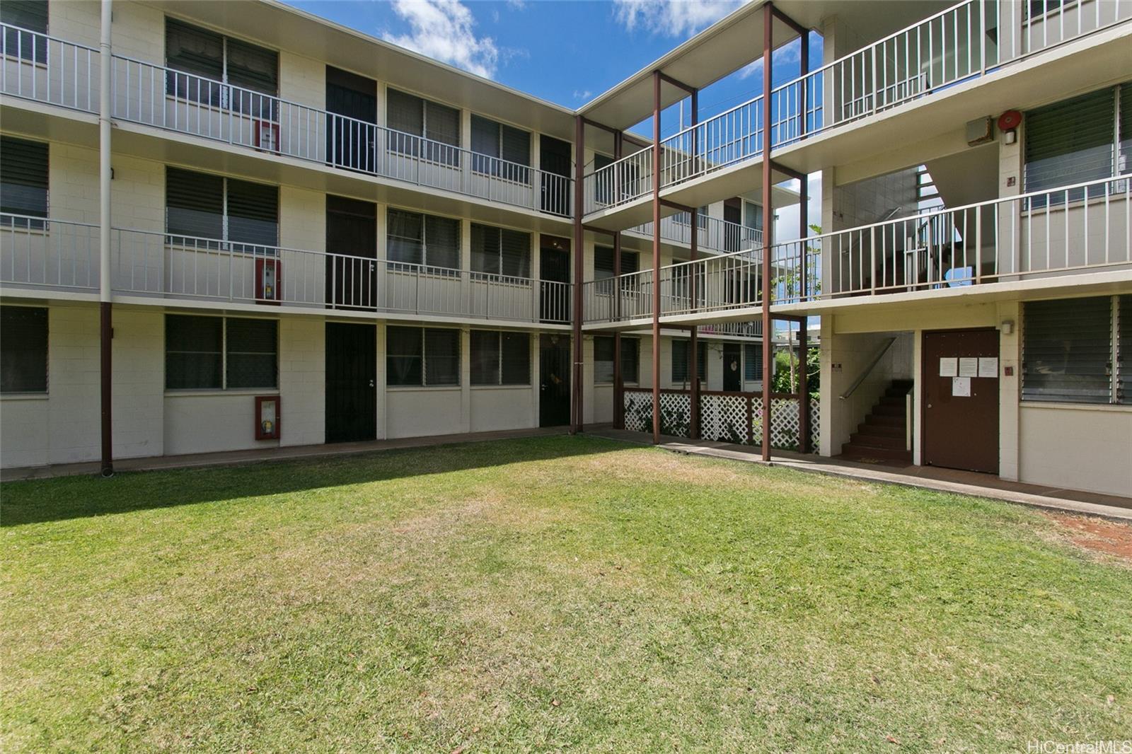 Bishop Gardens #B110, 1470 Dillingham Street, Honolulu | Kalihi Area