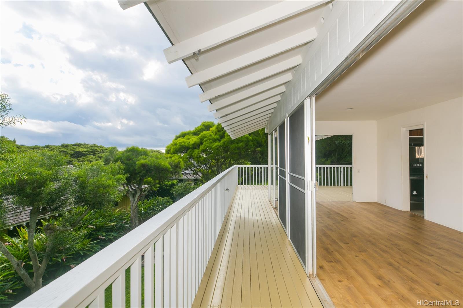1490 Kalaniiki Street , Honolulu, Hi 96821 | Kalani Iki