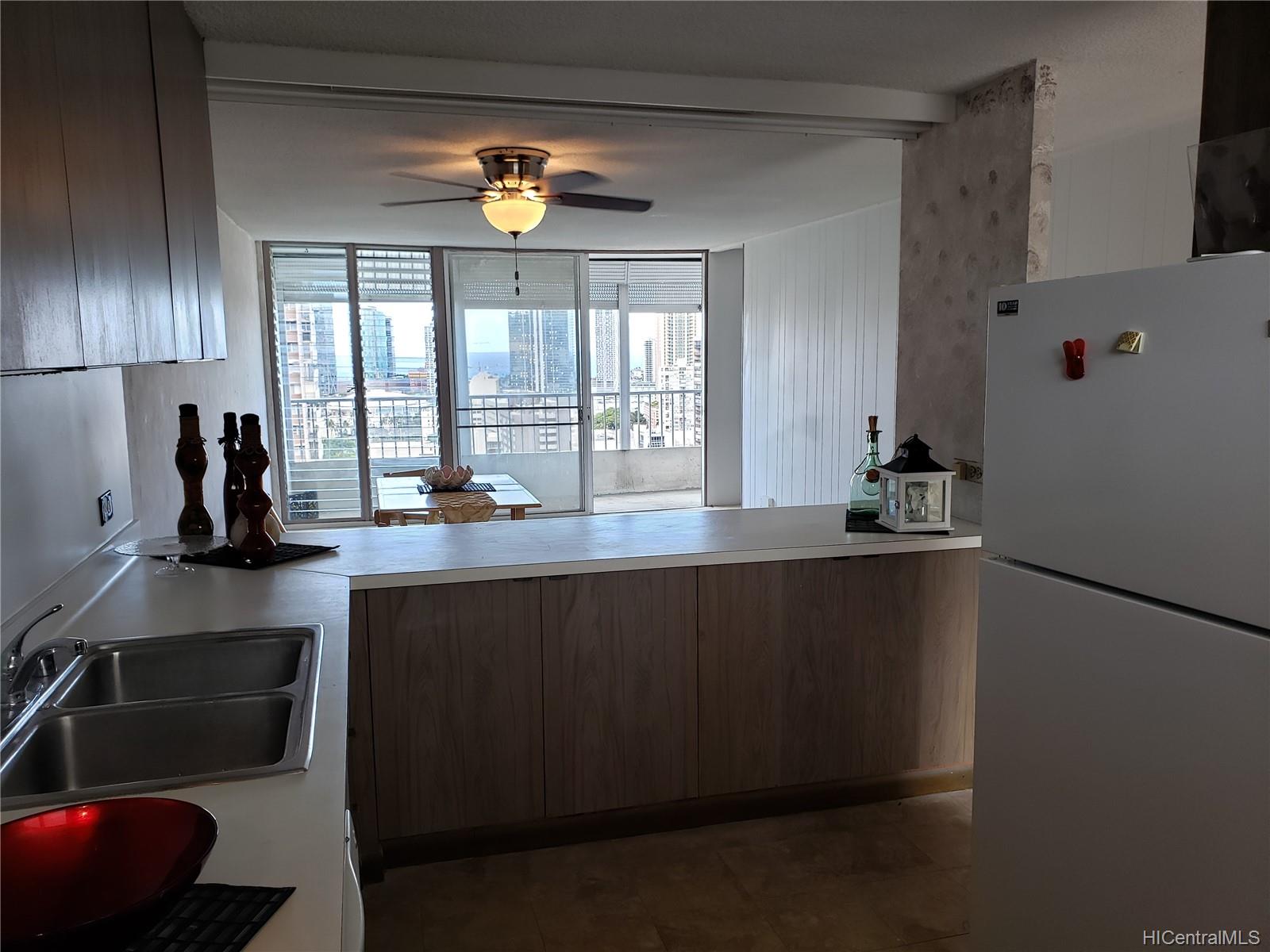Sky Tower Apts #1002, 1515 Ward Ave, Honolulu | Punchbowl Area
