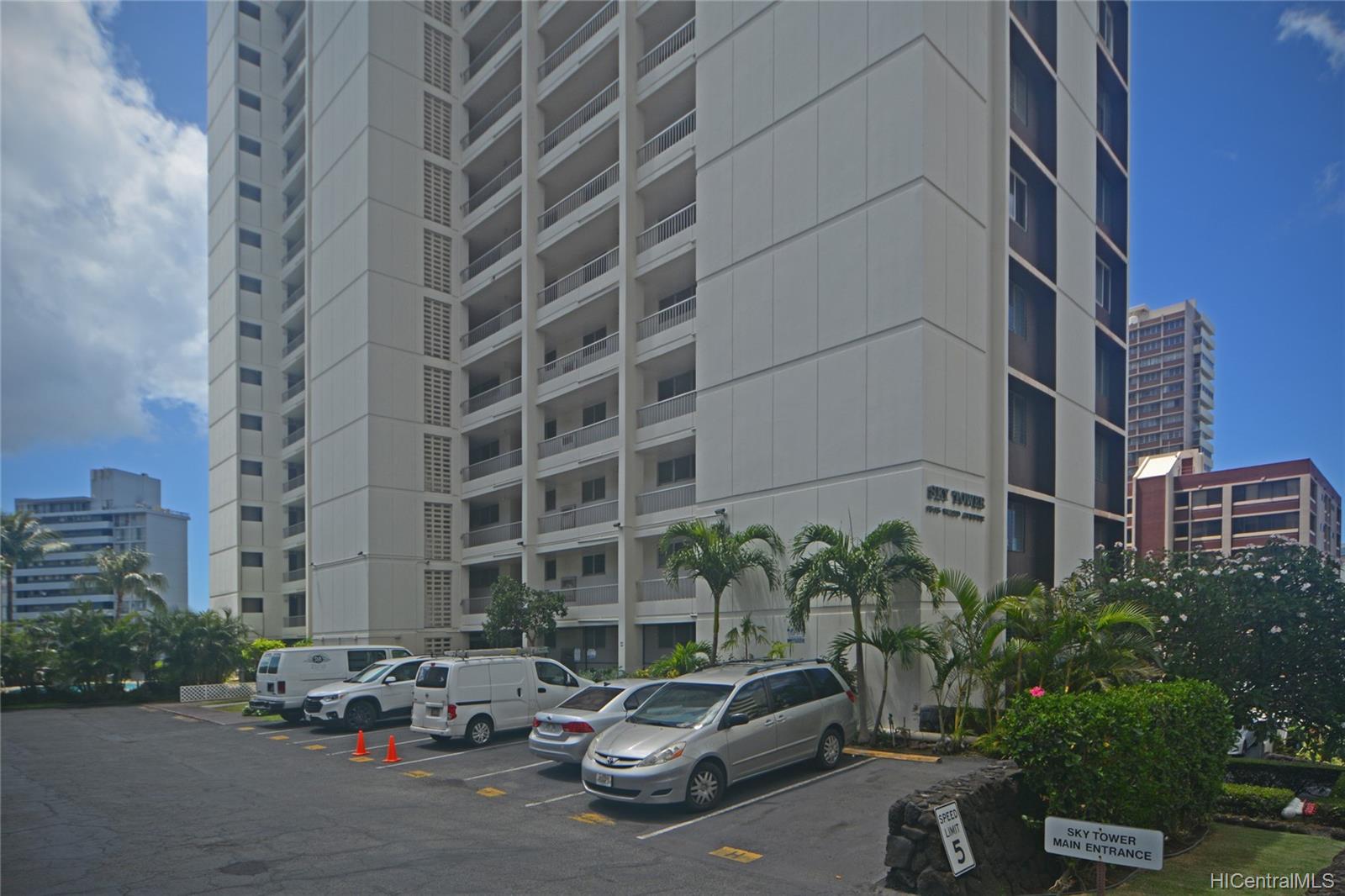 Sky Tower Apts #106, 1515 Ward Ave, Honolulu | Punchbowl Area