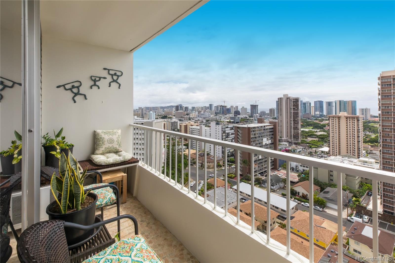 Sky Tower Apts #1504, 1515 Ward Ave, Honolulu | Punchbowl Area