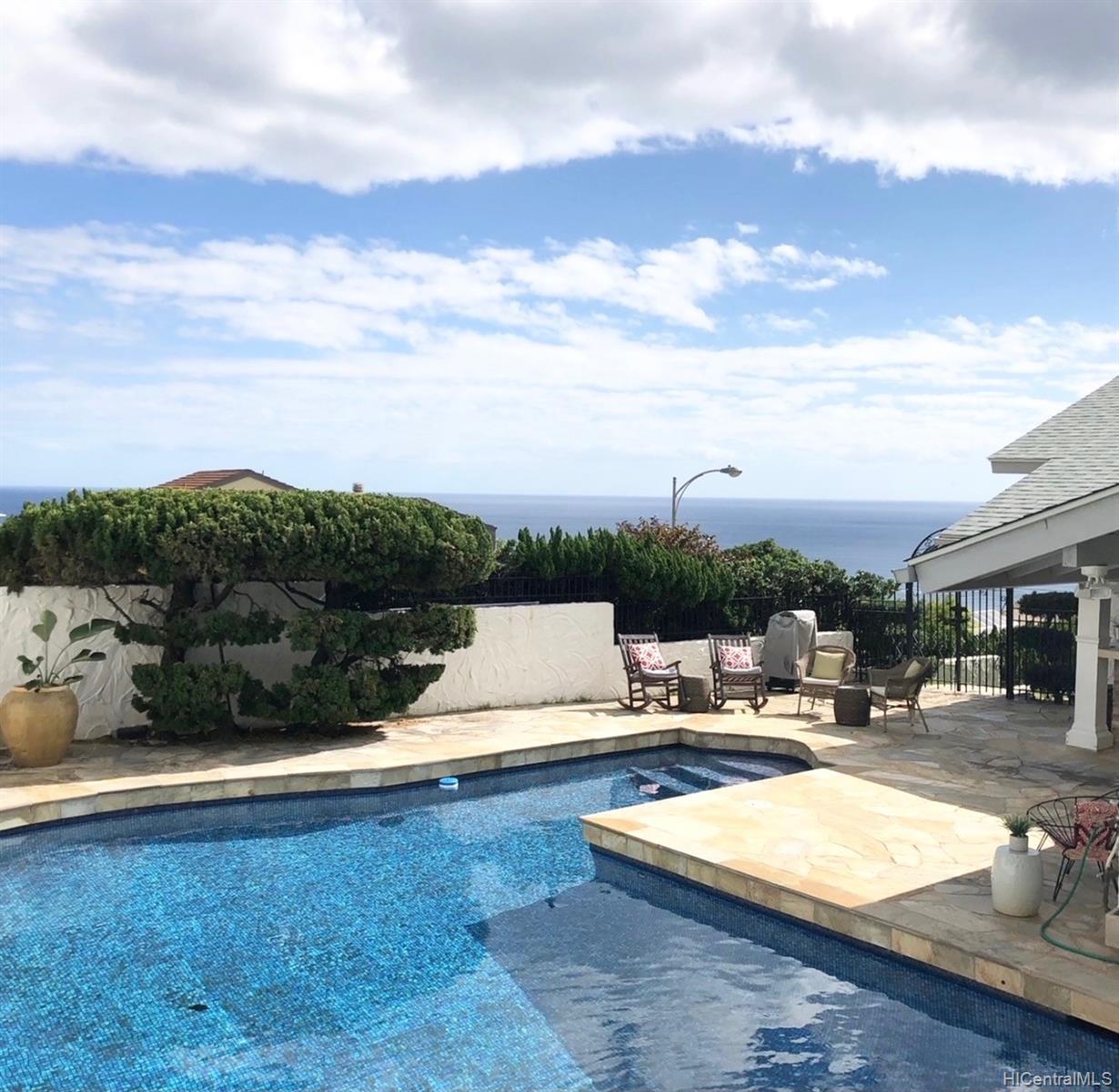 1603 Laukahi Street , Honolulu, Hi 96821 | Waialae Iki