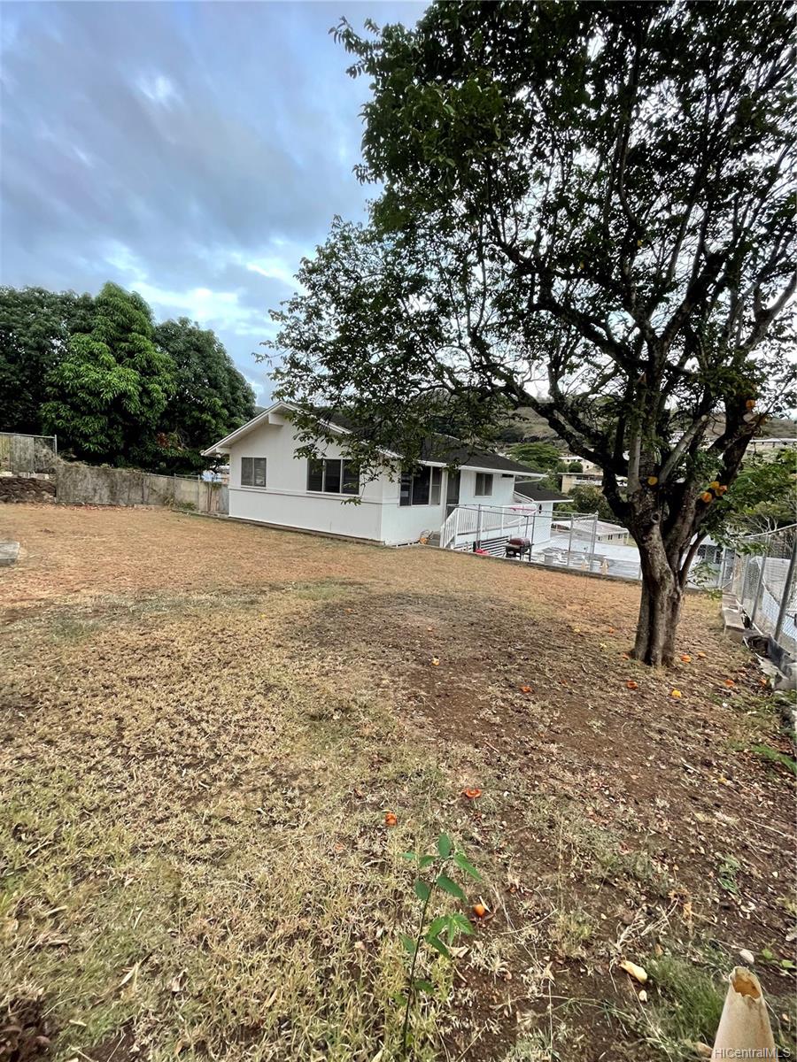 1640 Onipaa Street , Honolulu, Hi 96819 | Moanalua Gardens