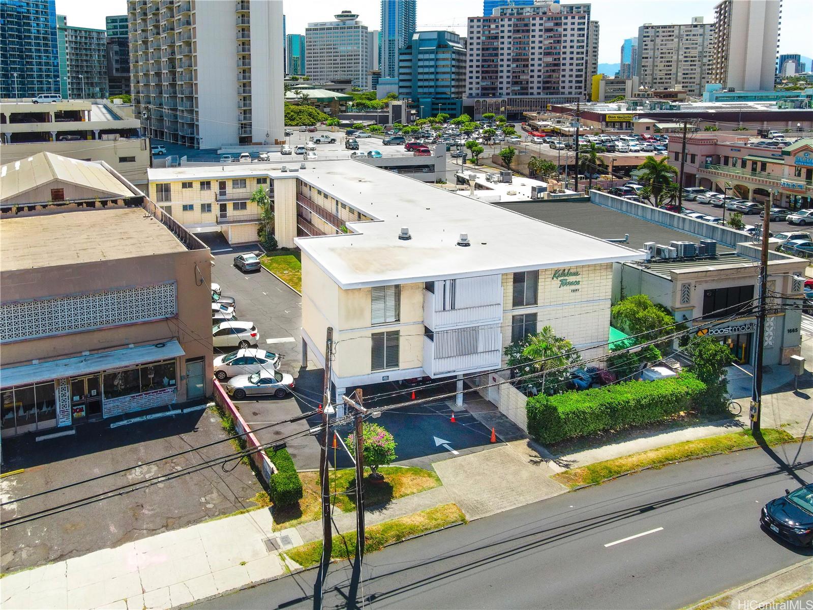 1671 Kalakaua Ave 107 Honolulu - Hawaii Rental