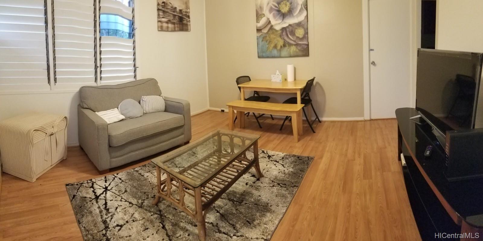 1712 Fern Street , Honolulu, Hi 96826 | Mccully