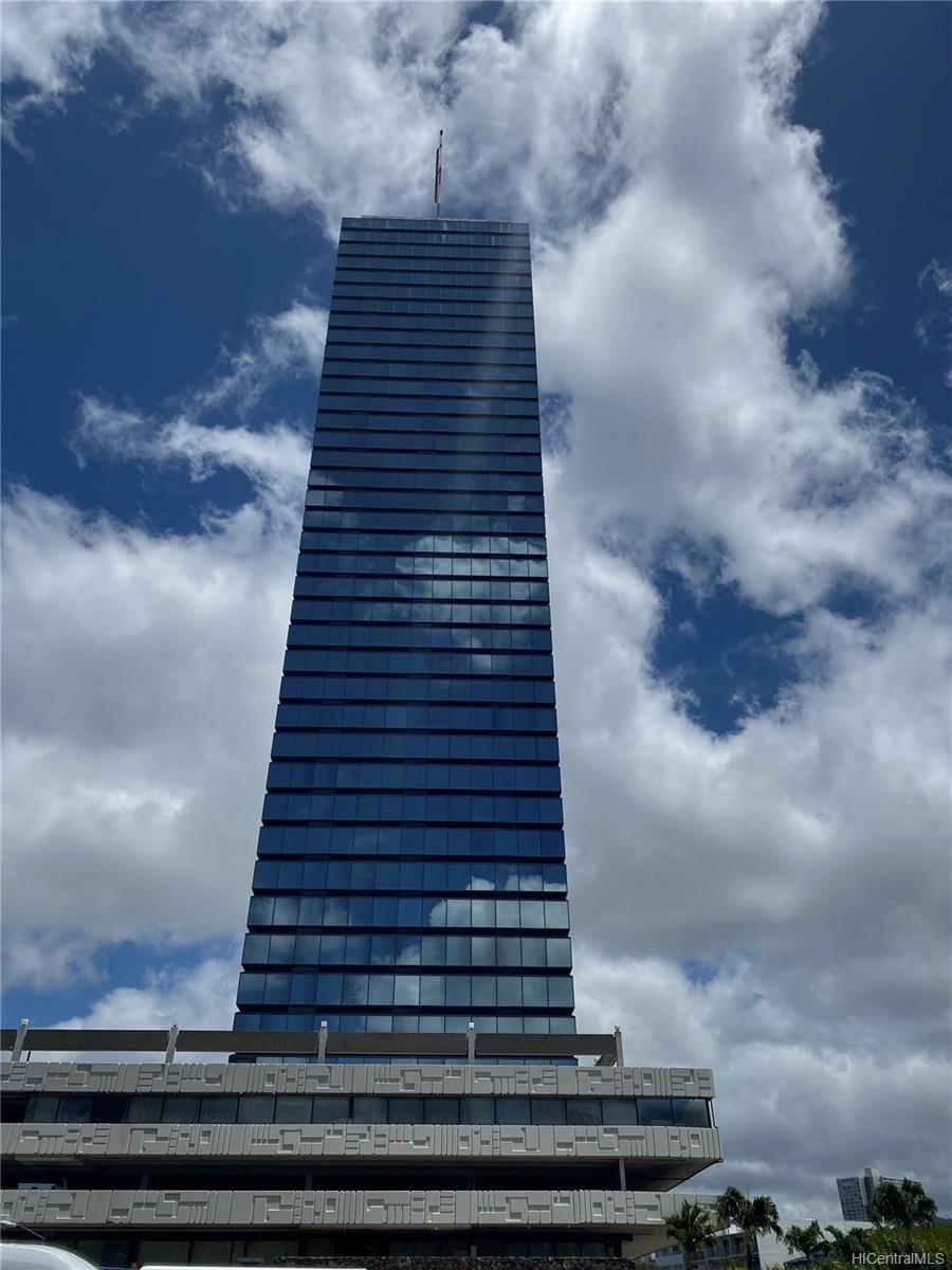 Century Center #606, 1750 Kalakaua Ave, Honolulu | Mccully condo Sold