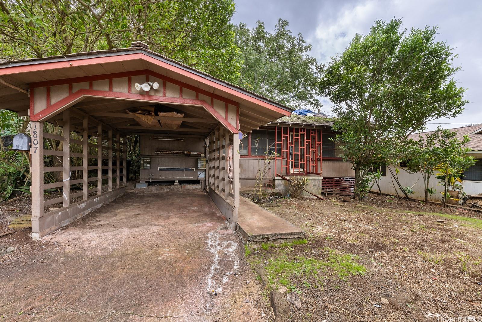 1807 Manaiki Place , Honolulu, Hi 96819 | Kalihi Valley