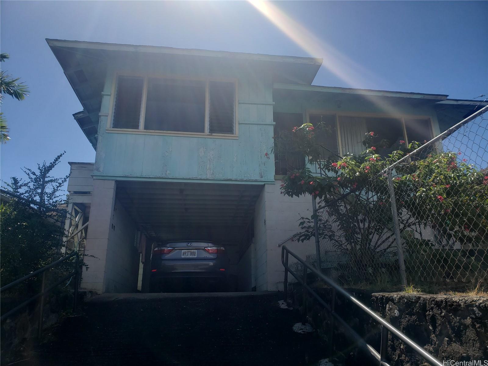 1807 Puowaina Drive , Honolulu, Hi 96813 | Punchbowl Area