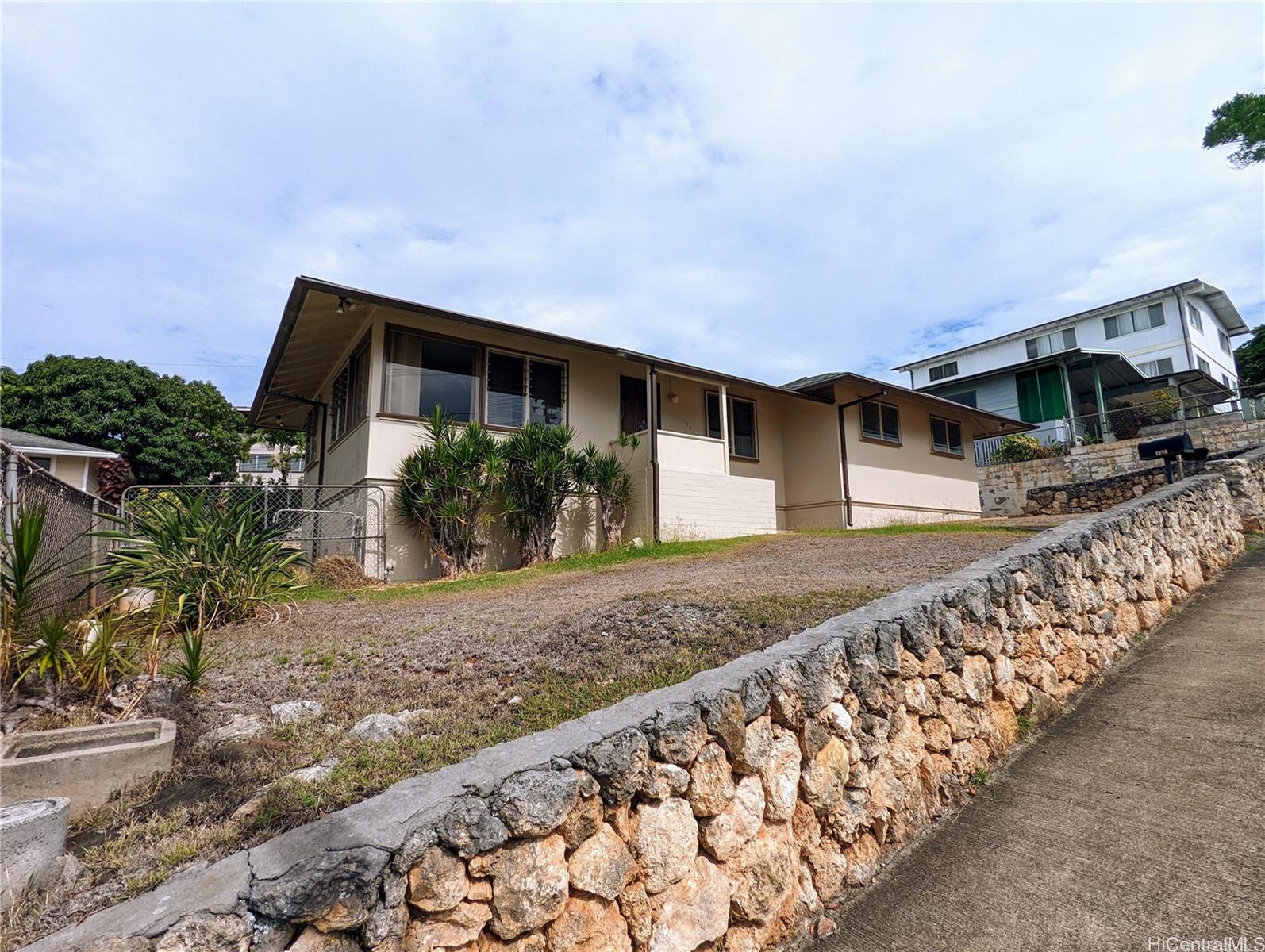 1808 Kapalama Ave Honolulu - Hawaii Rental