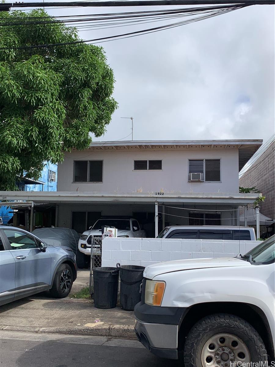 1922 Kahai Street, Honolulu - Commercial real estate in Hawaii for sale