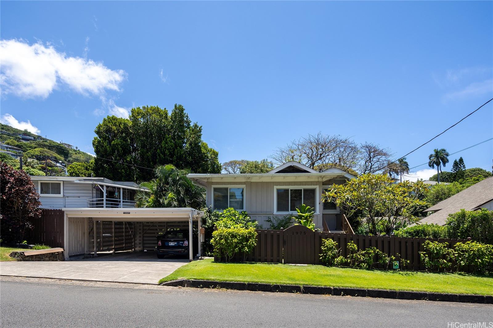 1975 Makiki Street , Honolulu, Hi 96822 | Ualakaa