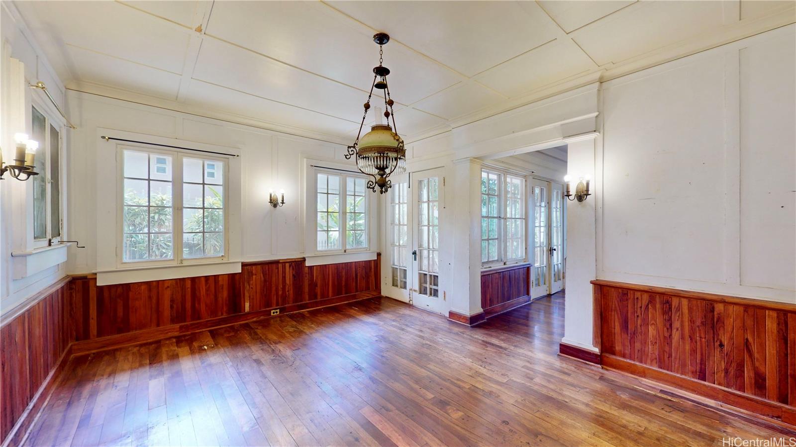 2185 Round Top Dr , Honolulu, Hi 96822 | Makiki Heights