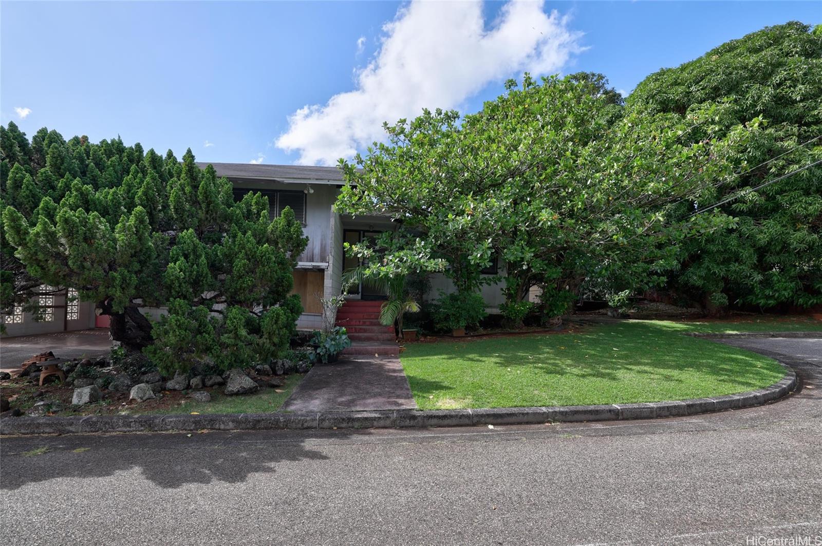 2251 Aulii Street B, Honolulu, Hi 96817 | Alewa Heights