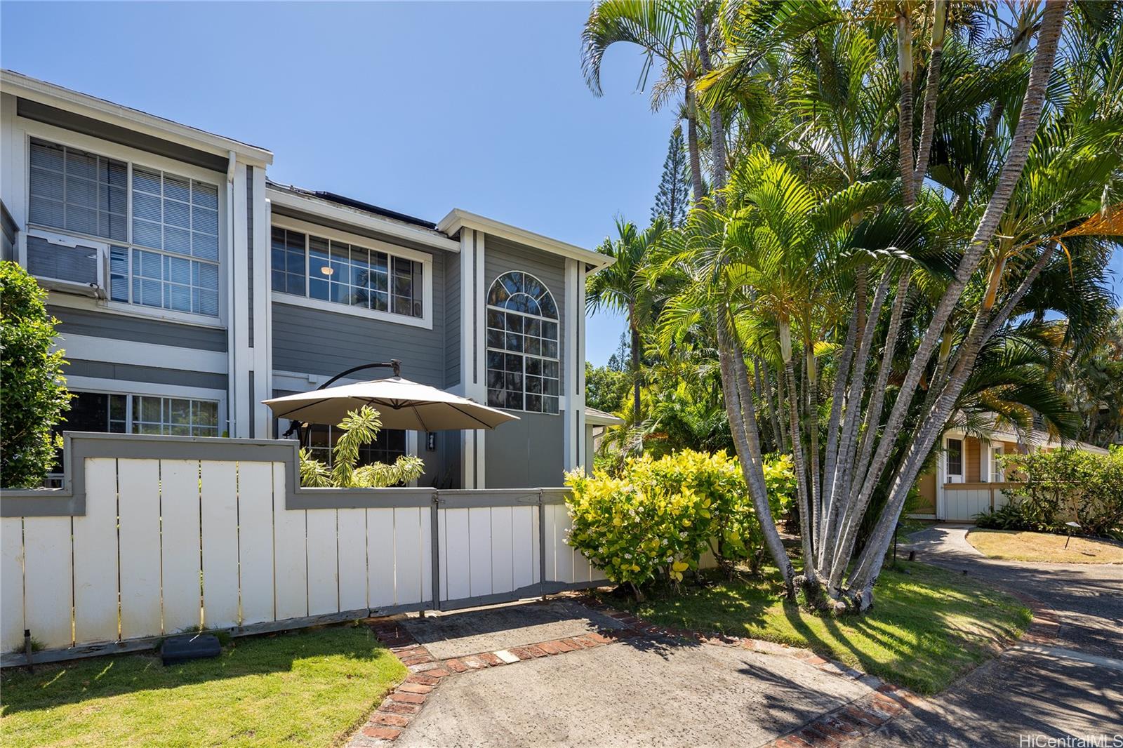 Crosspointe AOAO # 54H, 239 Mananai Place, Honolulu | Halawa townhouse ...