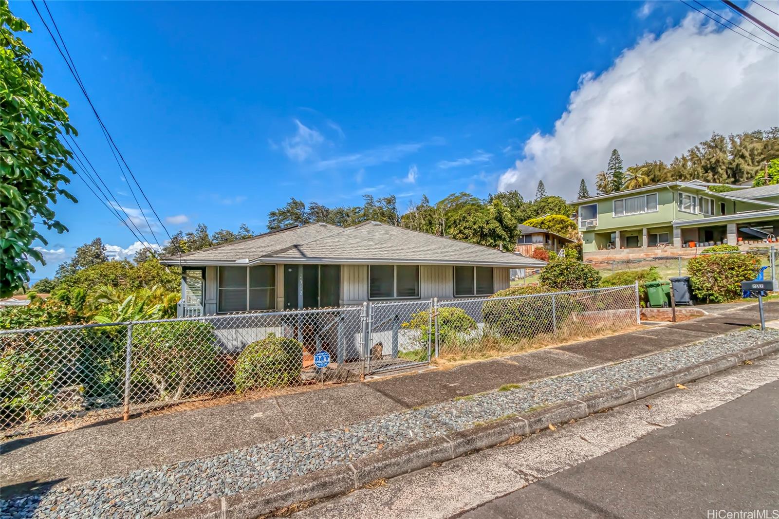 2562 Peter Street , Honolulu, Hi 96816 | St. Louis