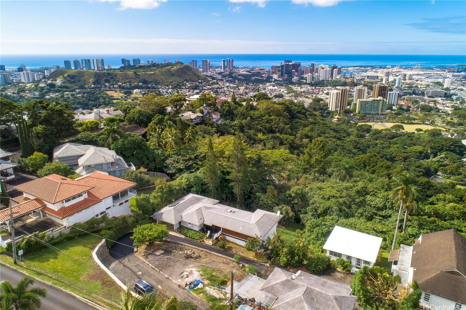 2933 Laukoa Place A, Honolulu, Hi 96813 | Pacific Heights