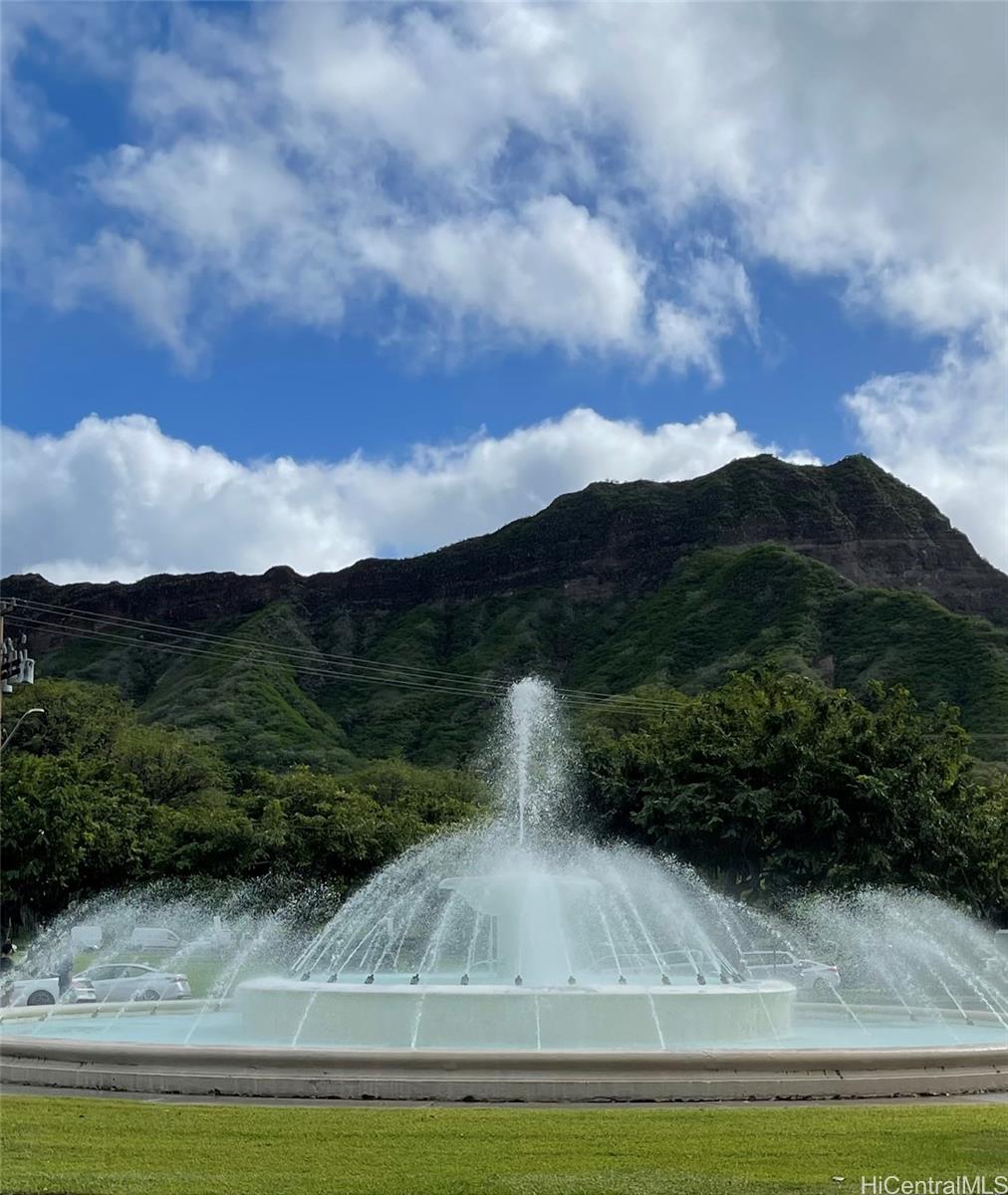 Castle Surf Apts #27, 2937 Kalakaua Ave, Honolulu | Diamond Head