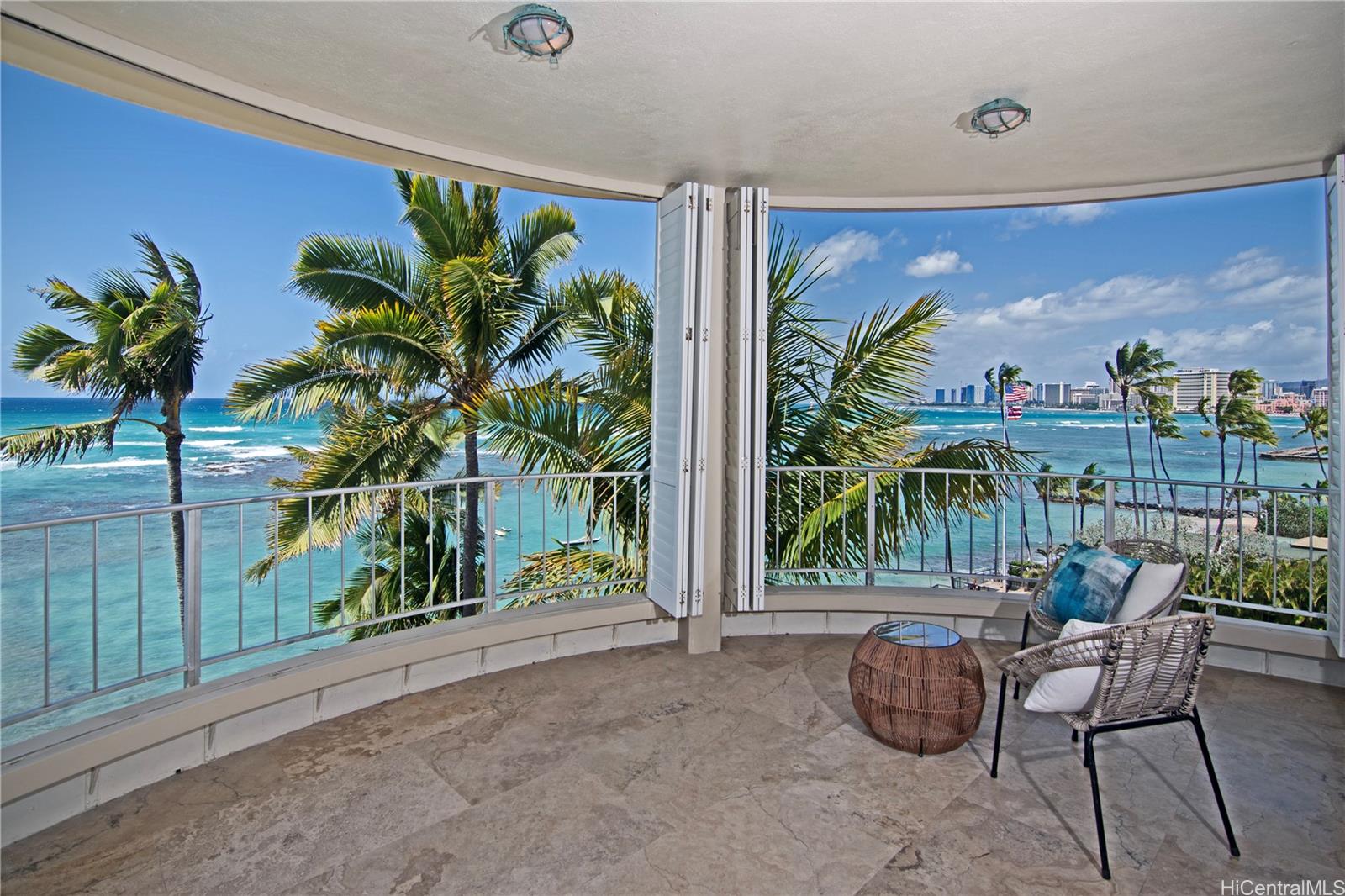 Castle Surf Apts #61, 2937 Kalakaua Ave, Honolulu | Diamond Head