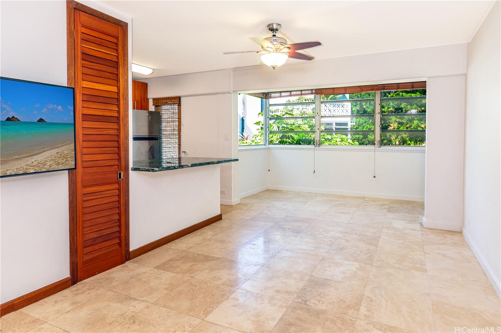 Diamond Head Plaza #206B, 3061 Pualei Circle, Honolulu | Diamond Head