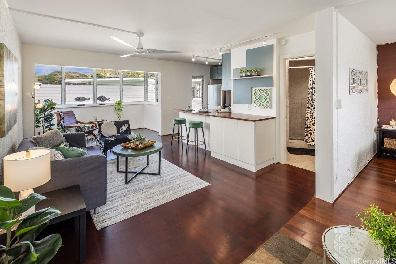 Diamond Head Plaza #303, 3061 Pualei Circle, Honolulu | Diamond Head