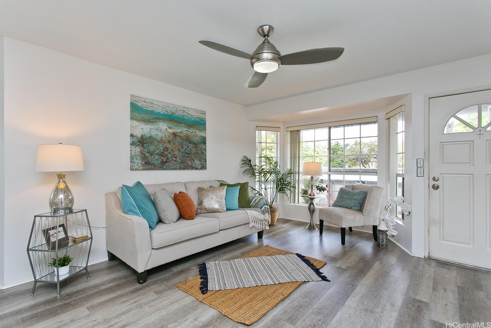 Crosspointe #F, 394 Mananai Place, Honolulu | Halawa