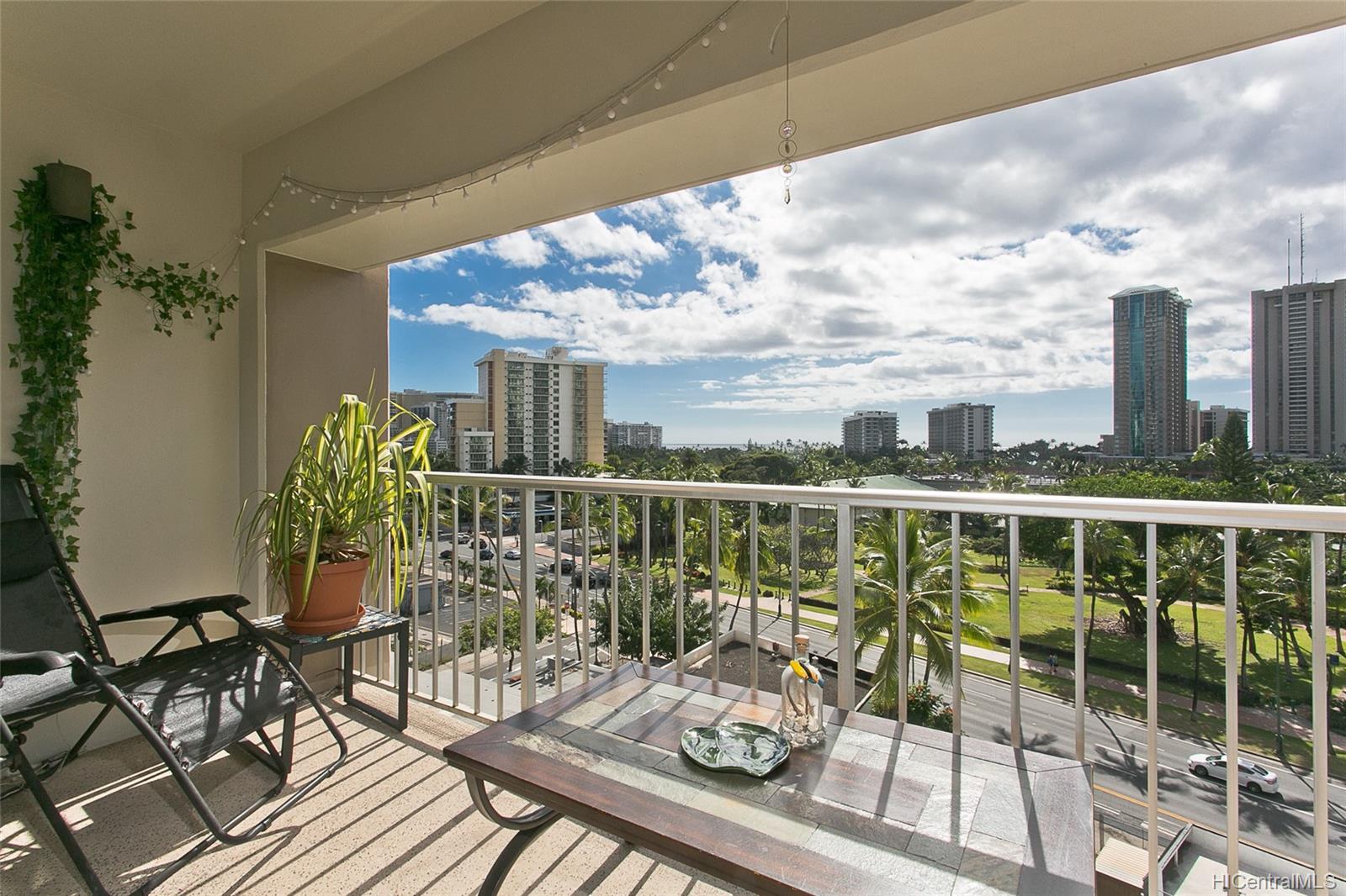 Keoni Ana #406, 430 Keoniana Street, Honolulu | Waikiki