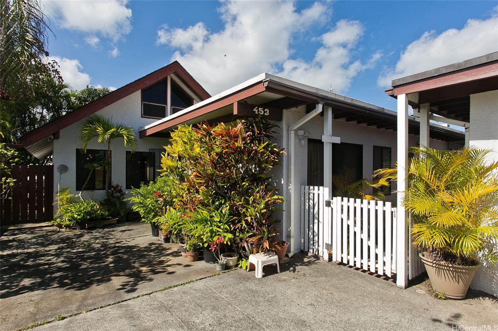 453 Oneawa Street , Kailua, Hi 96734 | Coconut Grove