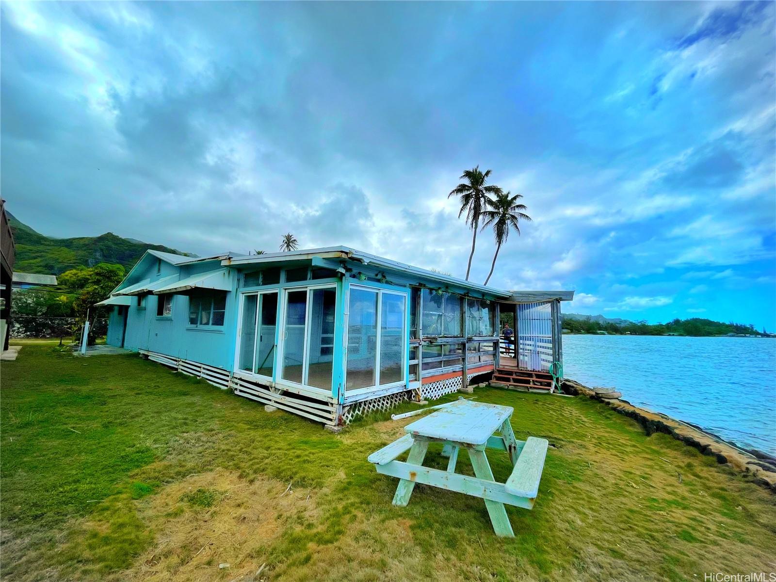 53-629 Kamehameha Hwy , Hauula, Hi 96717 | Beachfront living! Punaluu