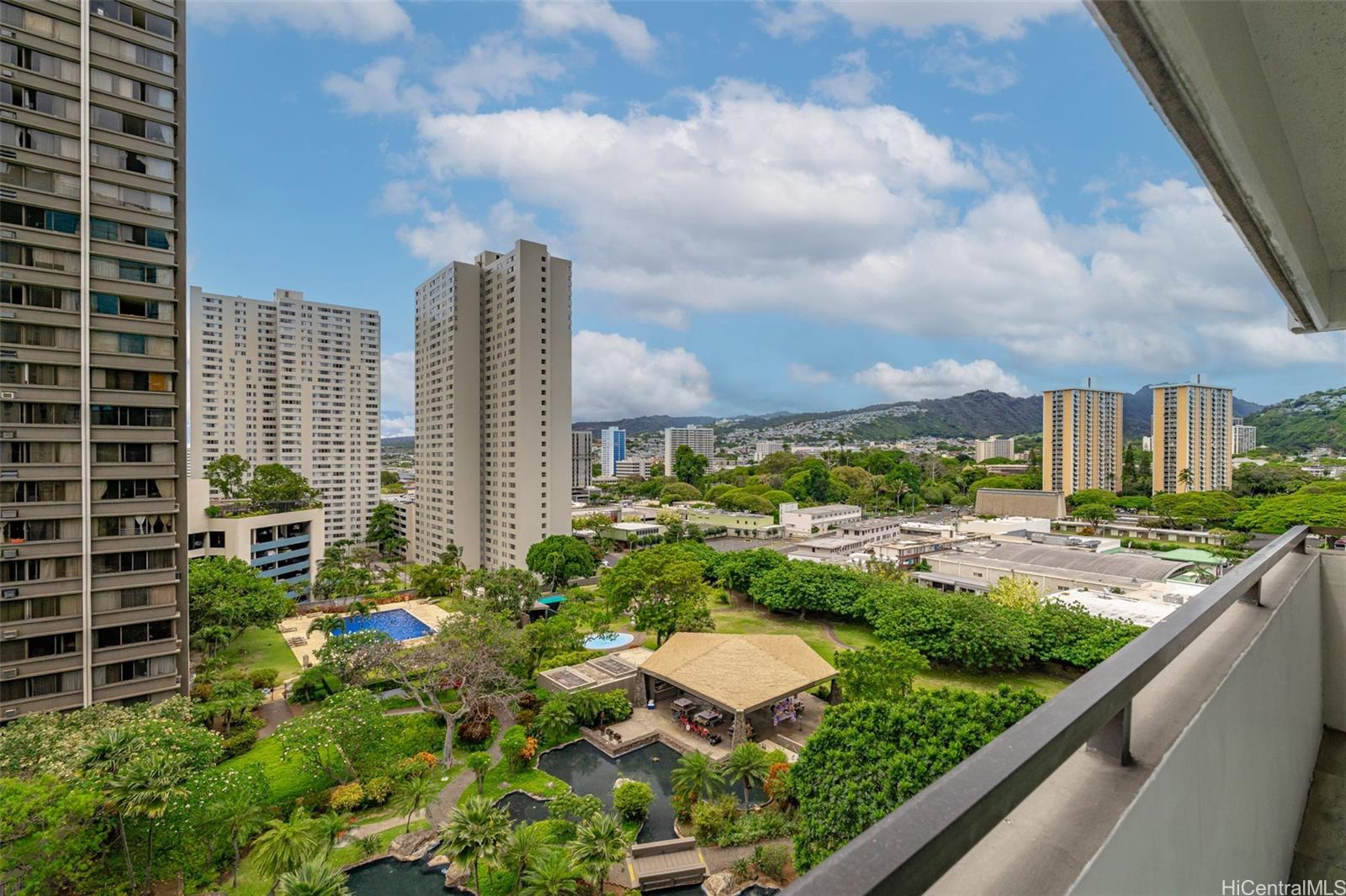 Kukui Plaza #D1101, 55 Kukui Street, Honolulu | Downtown condo Active ...
