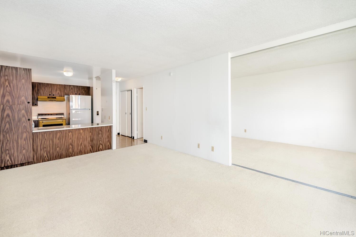 Kukui Plaza #D1103, 55 Kukui Street, Honolulu | Downtown