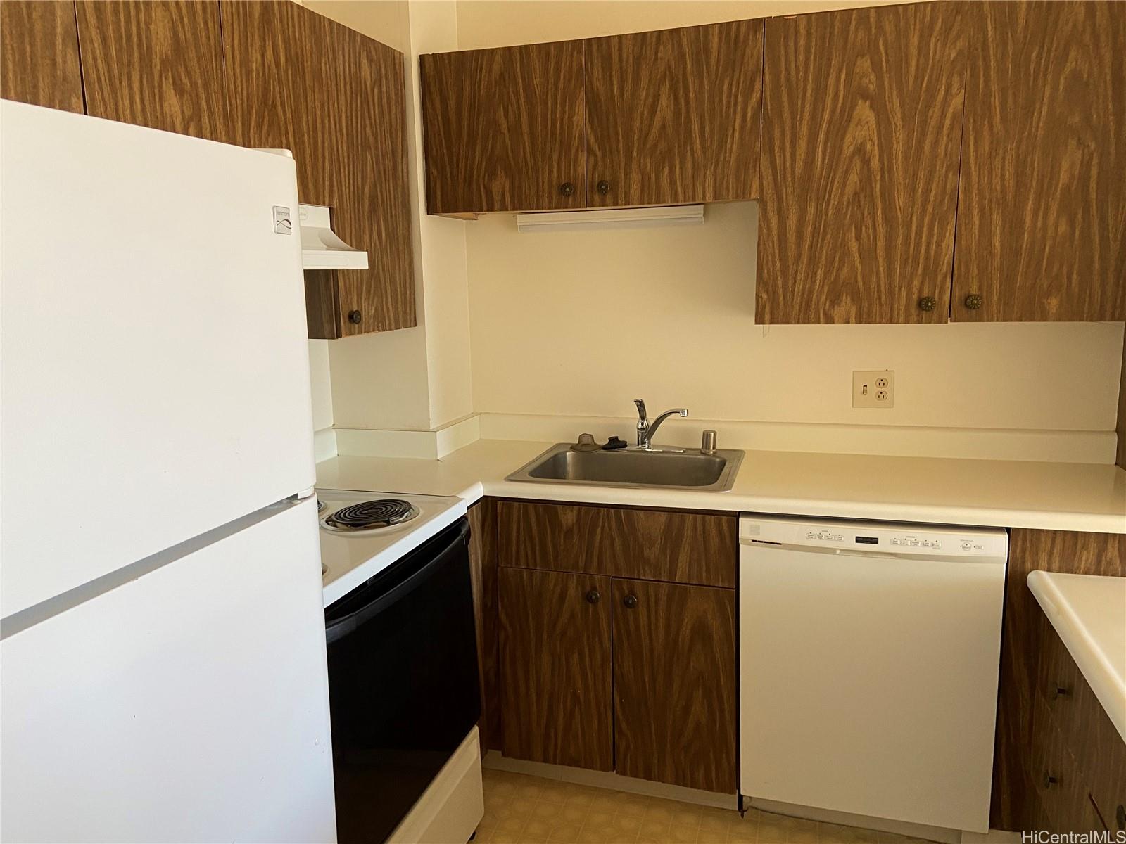 55 Kukui Street D1106 Honolulu - Hawaii Rental Kukui Plaza