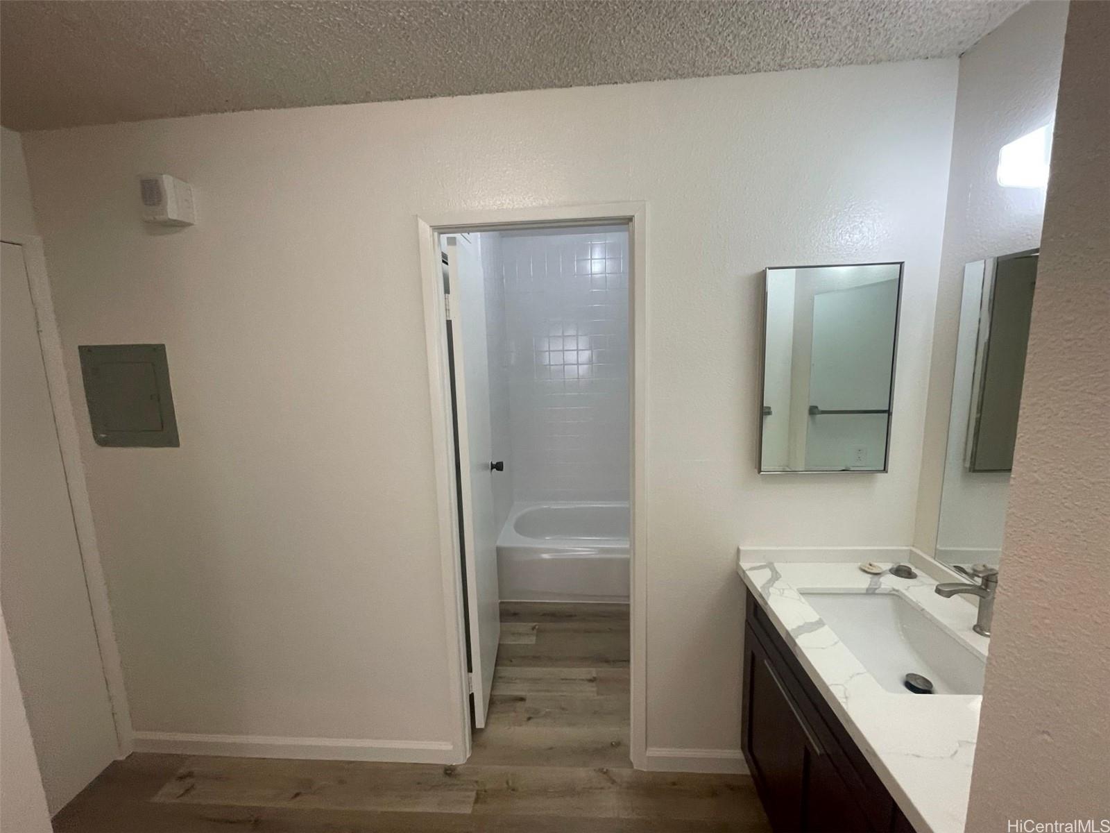 55 S Kukui St D112 Honolulu - Hawaii Rental Kukui Plaza
