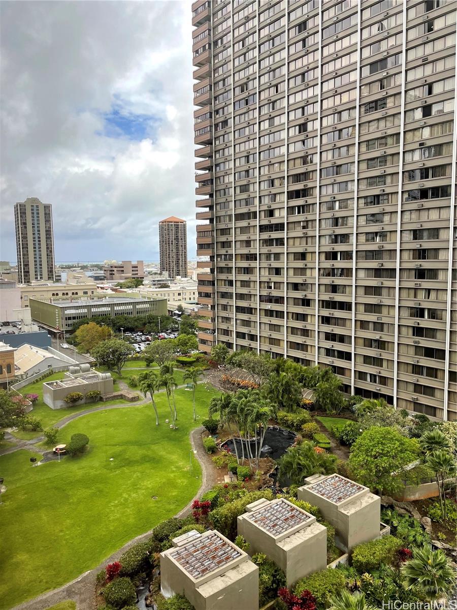 55 Kukui Street D1203 Honolulu - Hawaii Rental Kukui Plaza