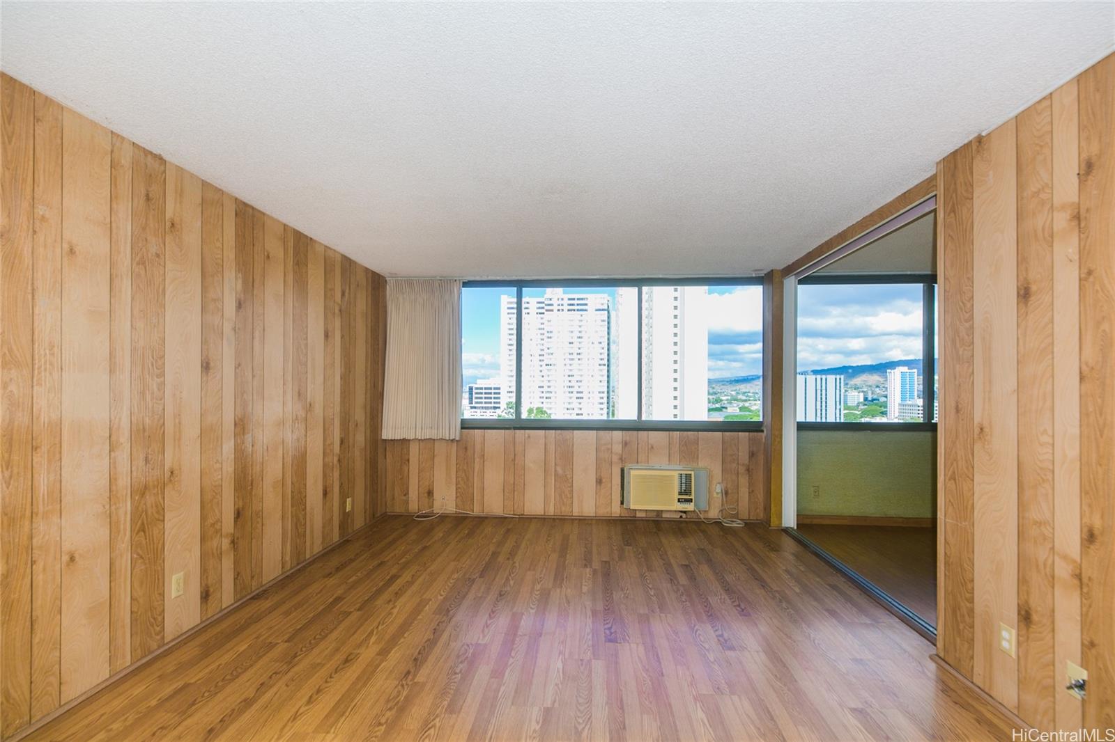 Kukui Plaza #D1313, 55 Kukui Street, Honolulu | Downtown