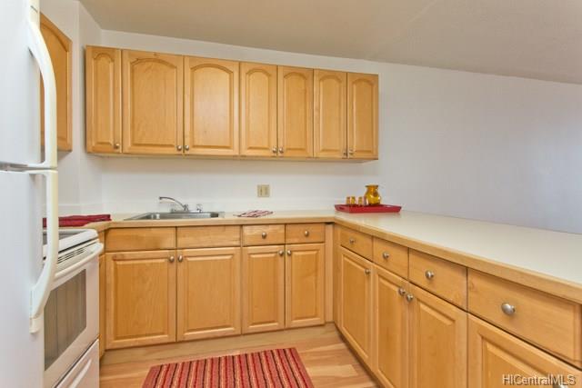 Kukui Plaza #D1810, 55 Kukui Street, Honolulu | Downtown
