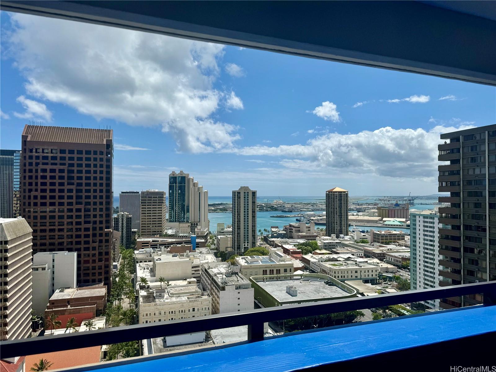 55 Kukui Street D2702 Honolulu - Hawaii Rental Kukui Plaza