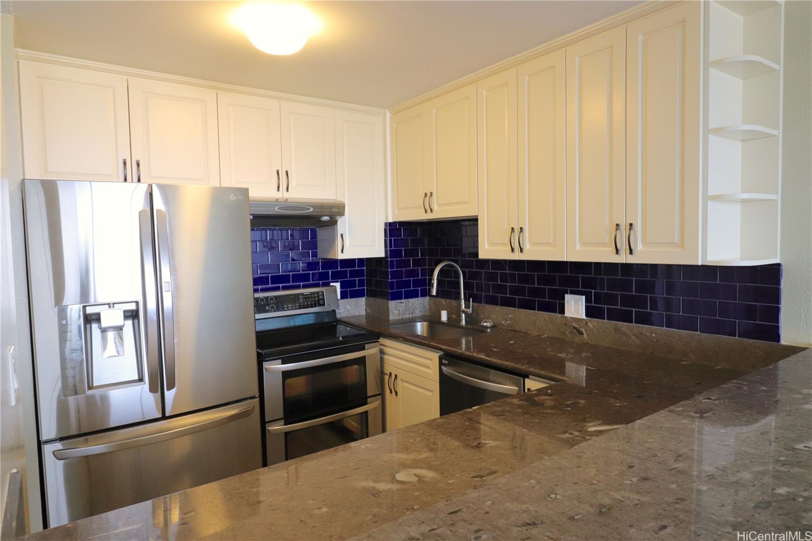 55 Kukui Street D3206 Honolulu - Hawaii Rental Kukui Plaza