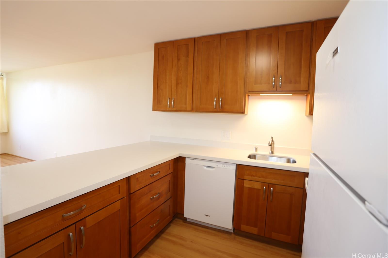55 Kukui Street D612 Honolulu - Hawaii Rental Kukui Plaza